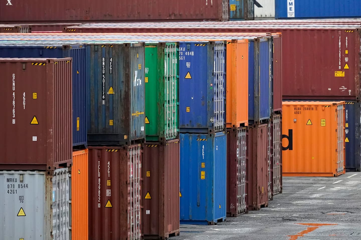 Shipping container shortage hits global trade – Twin Fire Works